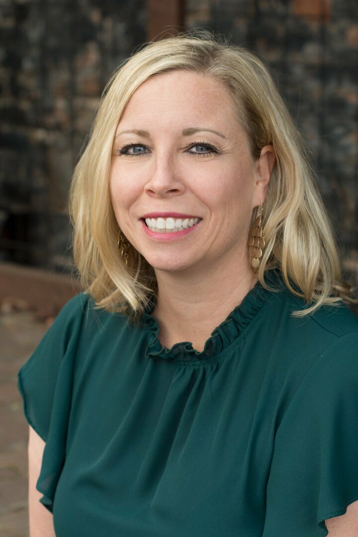 Coldwell Banker Realty Roseville- GB | Auburn - TaLisa Bealum